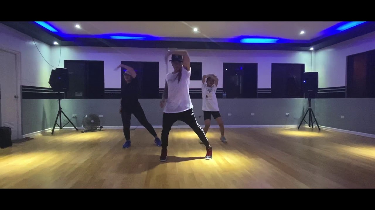 Extreme Dance Center - Lose My Breath - Funky Dance Fitness - YouTube