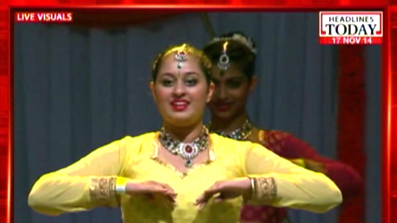Modi enjoys Indian dance recitals at Allphones Arena before speech ...