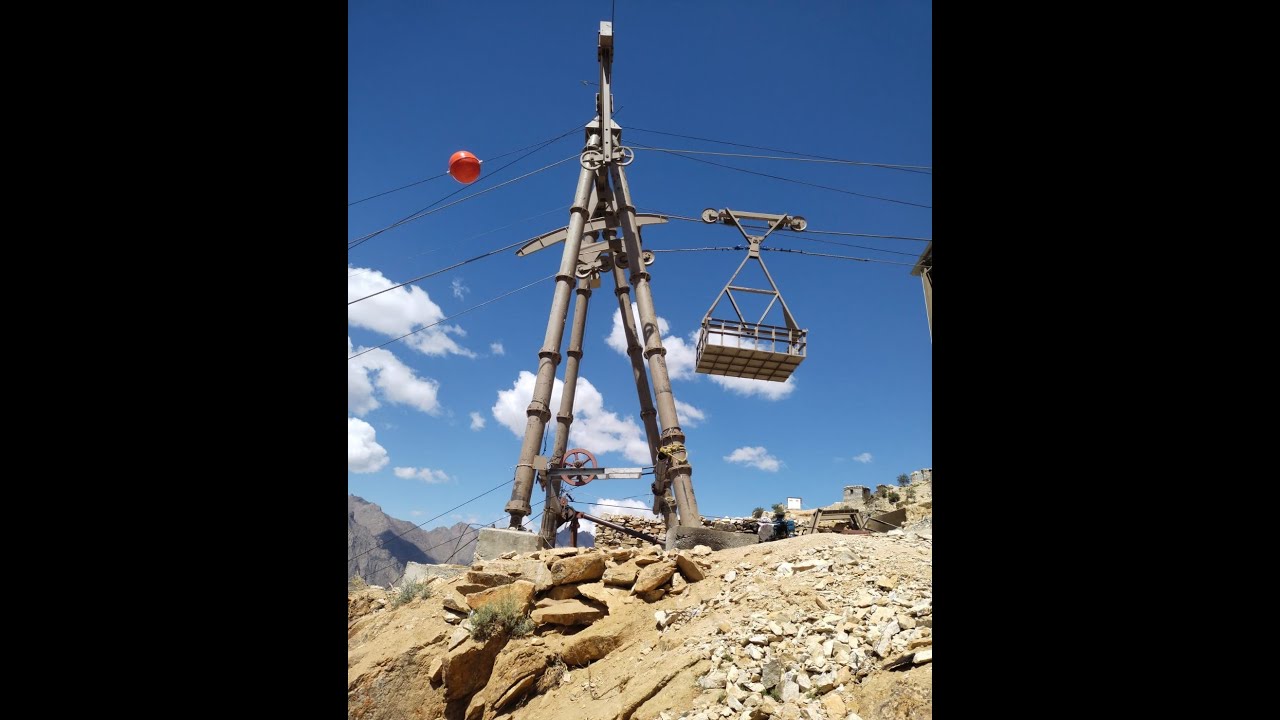 Bi-Cable Material Handling Ropeway - YouTube