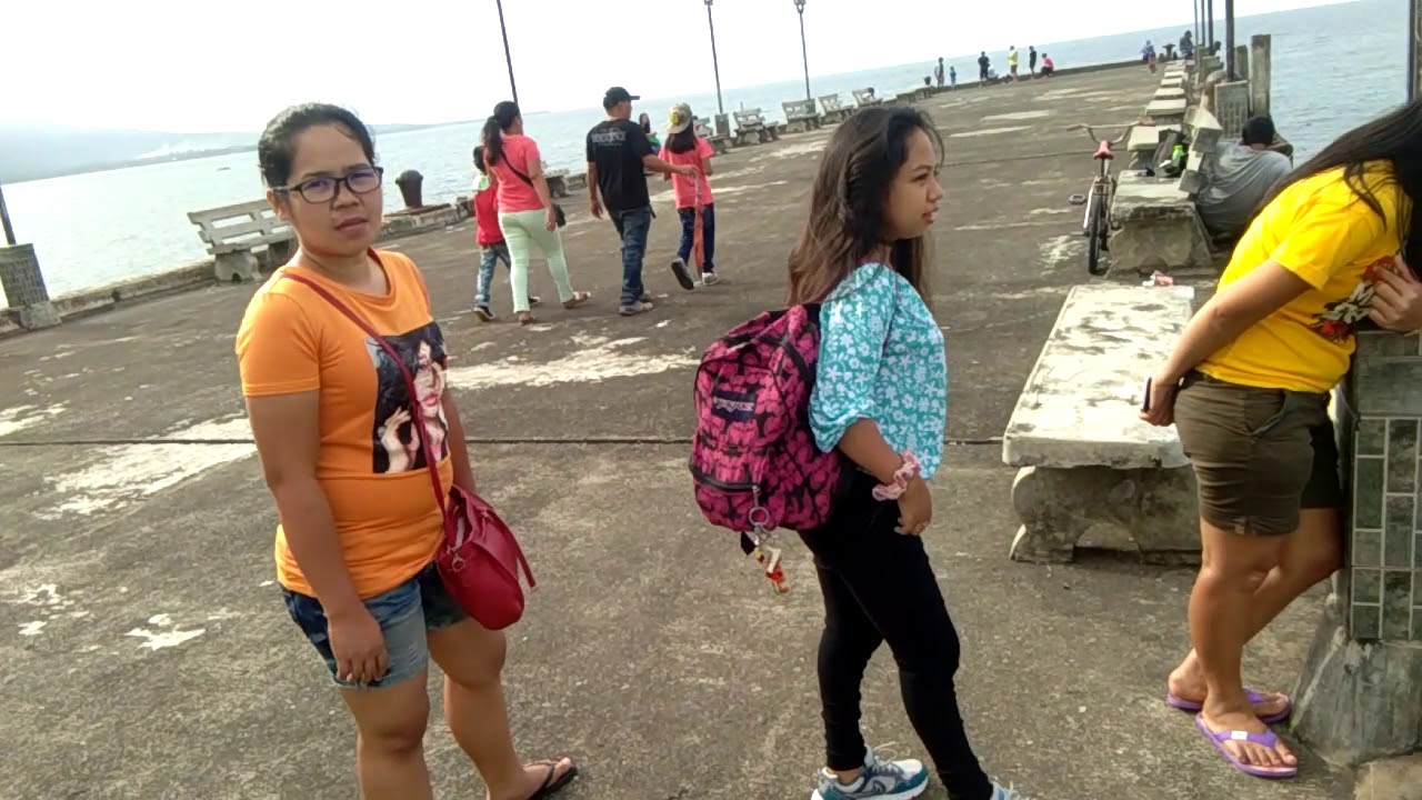 Pahayahay sa pantalan gingoog city - YouTube