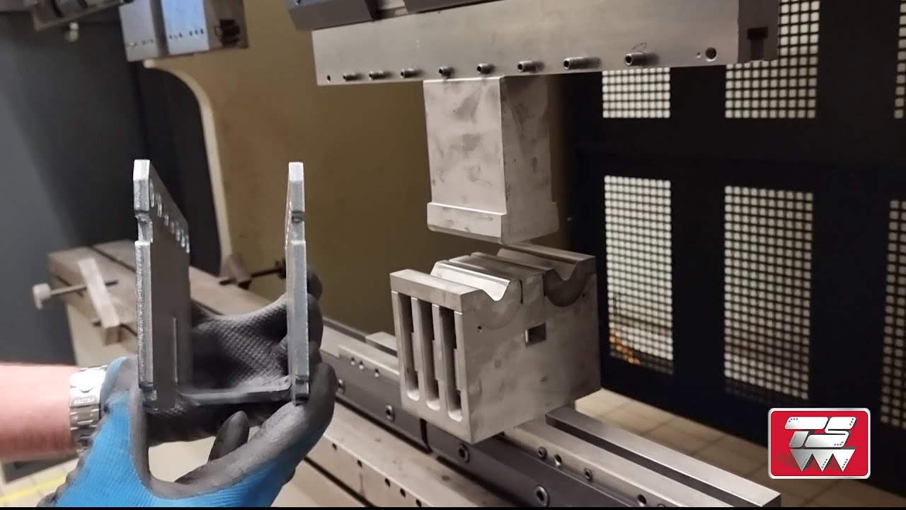 Special tool U-Channel with roller inserts in one hit - YouTube