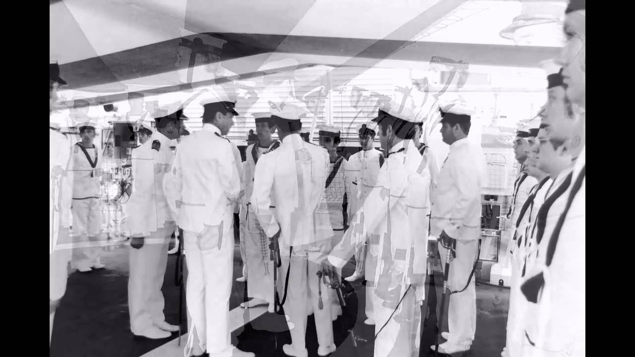 HMS Rhyl 1973 - Port Elizabeth - Divisions - YouTube