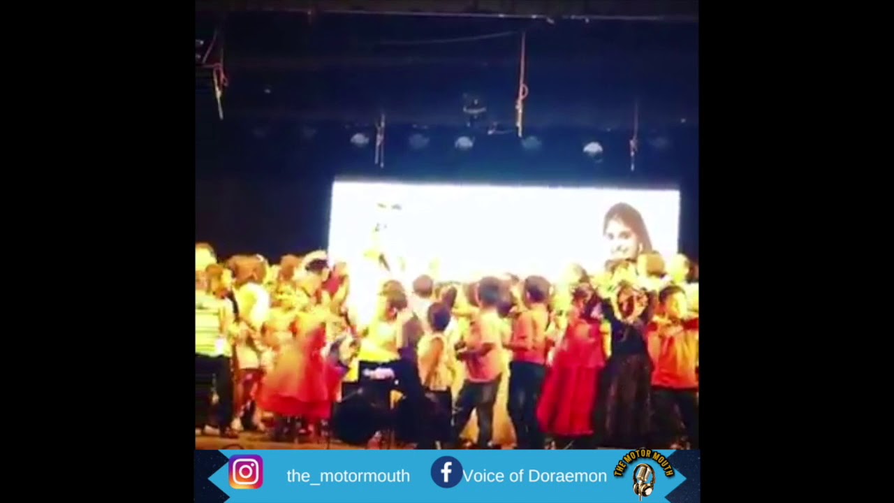 Doraemon song by Sonal Kaushal with kids on stage - YouTube