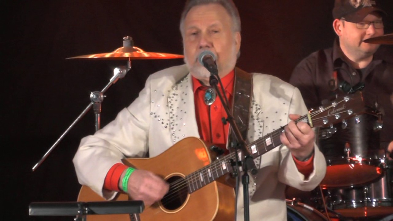 Hank Rose and the Swinging Horses / Part 3 - YouTube