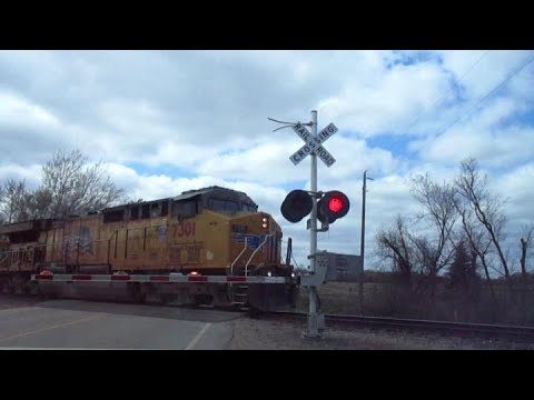 UP 7301 North MNPAL Filmed South Of Dundas MN (4-23-2023) - YouTube
