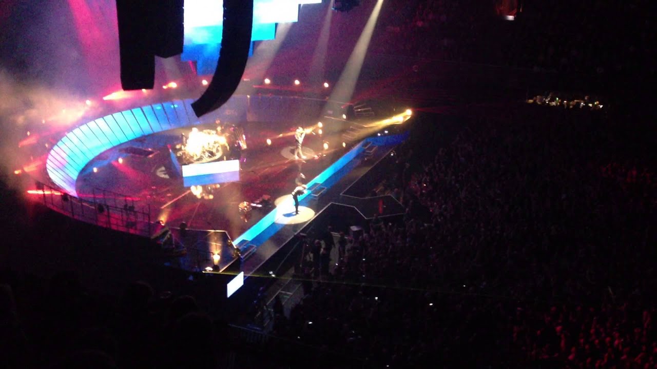 Follow me Muse Ziggo dome dec 2012.MOV - YouTube