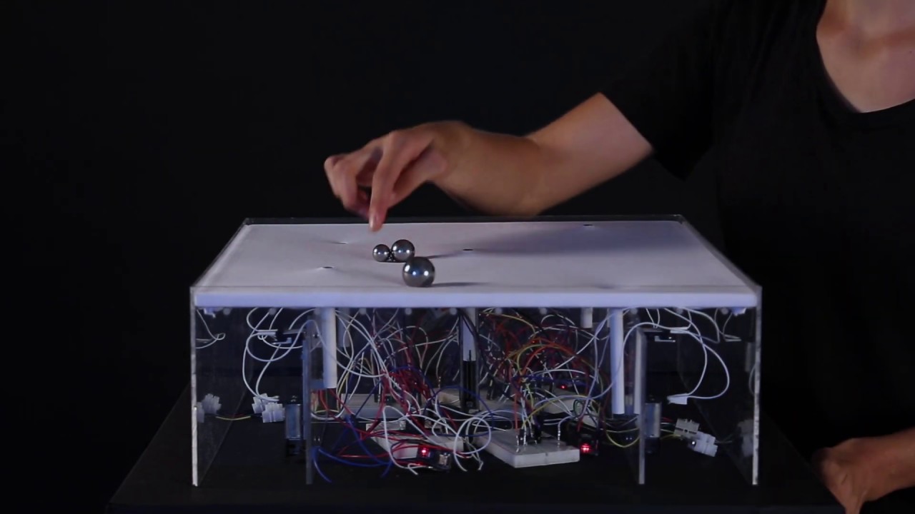 dancing maze - YouTube