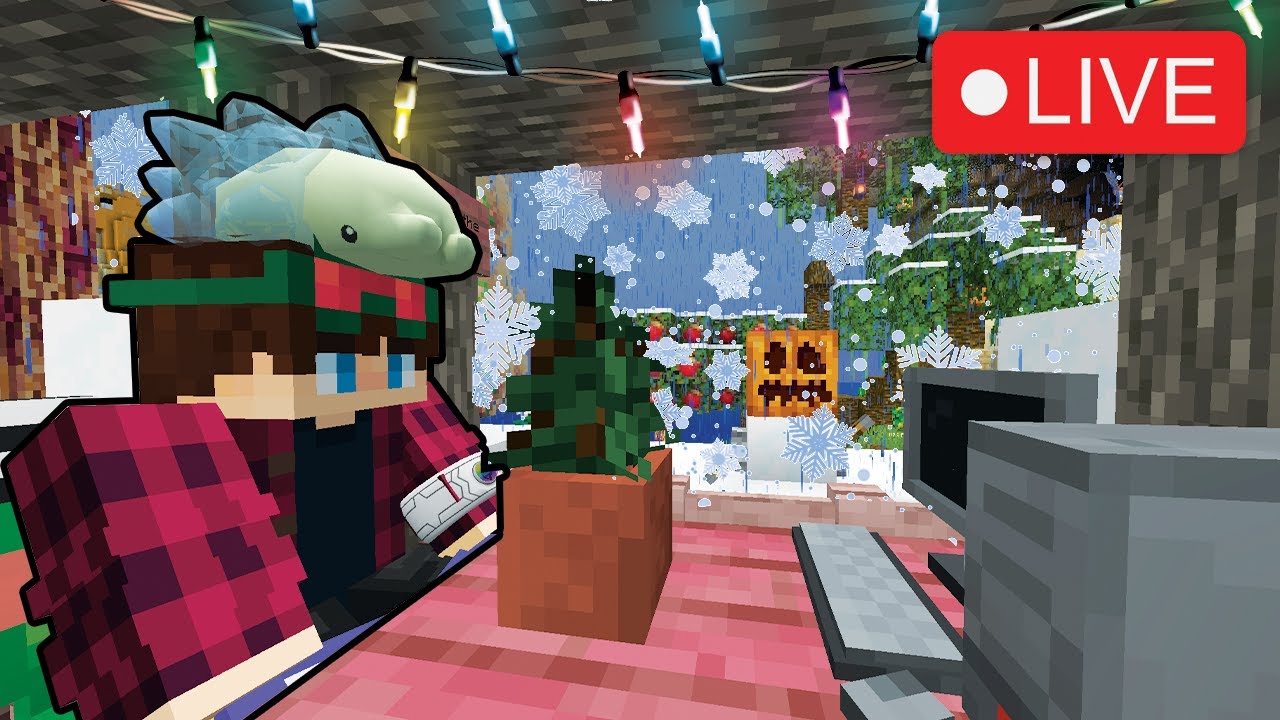 Pixelmon Opening this months Christmas Crates, Decorating & building ...