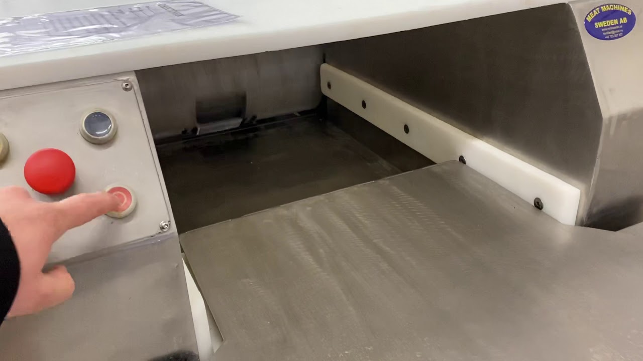 Magurit Type 315 flaker for sale from Meat Machines Sweden AB - YouTube