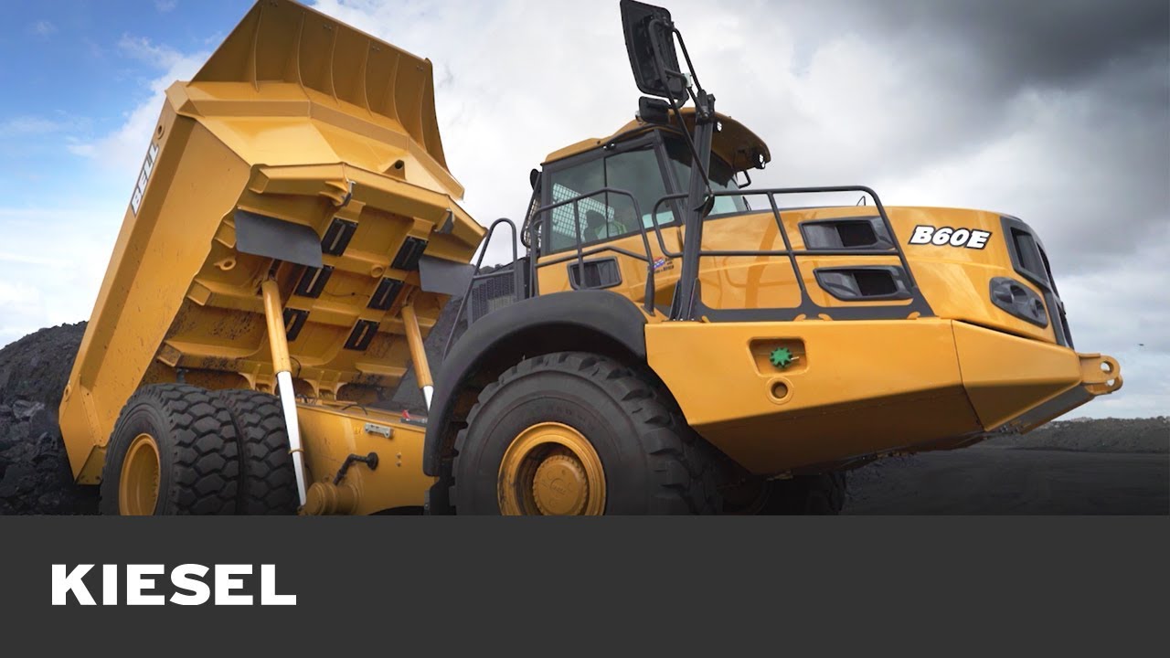 Bell Dumper B60E - YouTube