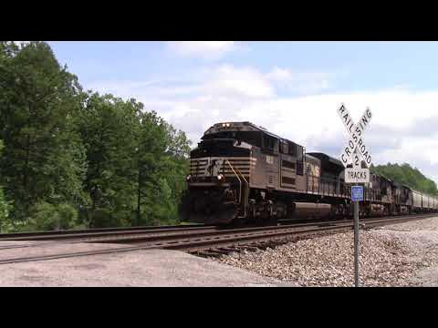 NS #1183 leads NS 45R at K.D. Tower - YouTube