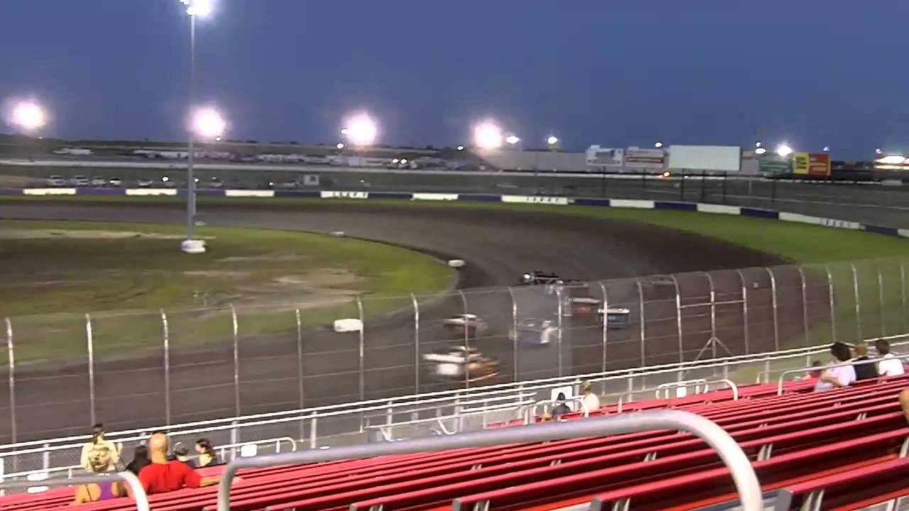 Royal Purple Raceway Saturday 8-17-2013 heat highlights - YouTube