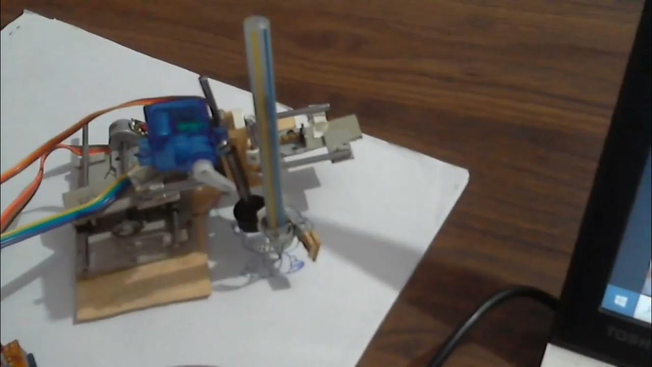 DIY Arduino pen plotter in work #arduino #arduinoproject #projects # ...