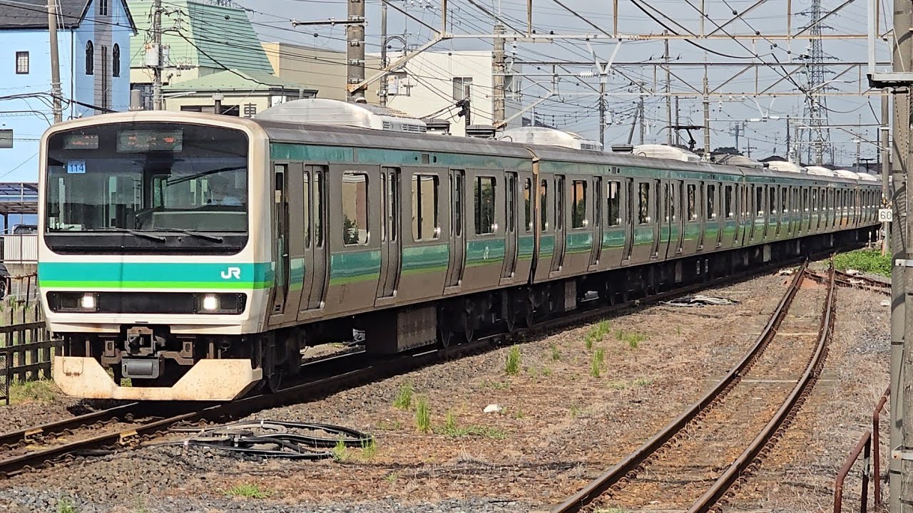 【成田線】829M E231系0番台マト114編成 安食駅 到着シーン - YouTube