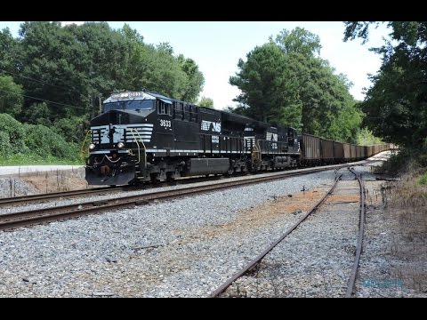 HD: NS 3633 leads NS Train 708 in Carrollton, GA - YouTube