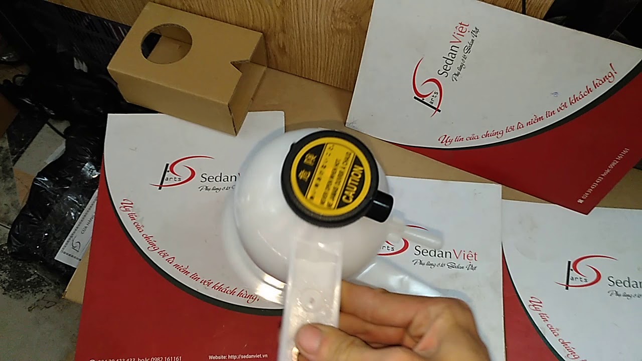 164700L010,164700L012 bình nước phụ Toyota Hilux 2008-2014 chính hãng ...