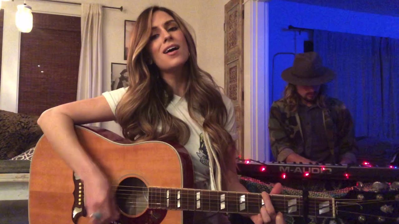 Stories Behind The Songs: Rachel Reinert - Ocean (Acoustic) Live from ...
