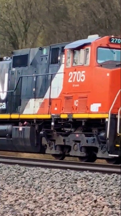 UP 7488 EAST AT CEMENT CITY! CN POWER SPOTTED ON A HUGE FREIGHT TRAIN #shorts #train #railway # ...