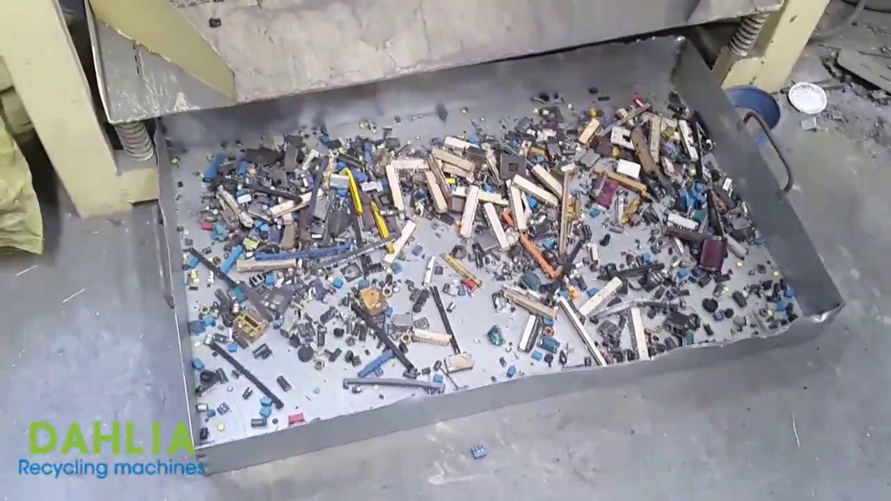 Electronic component dismantling machine to remove the electrical ...