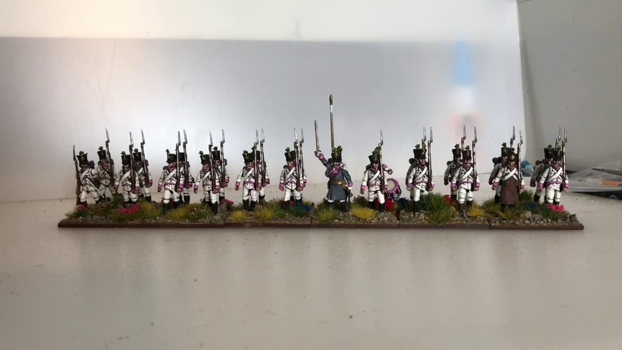 Perry’s 28mm Austrians and a comparison with Victrix - YouTube