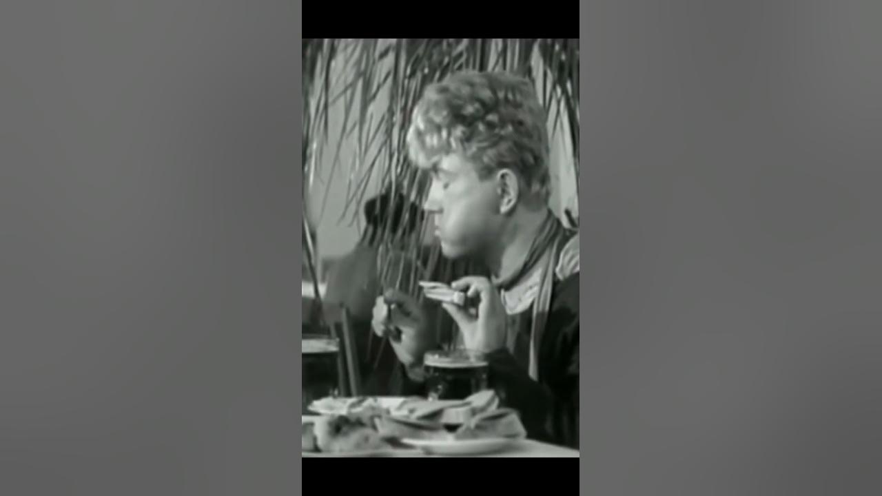 Тарелочка с голубой каемочкой #shorts // "Золотой теленок" (1968 г ...