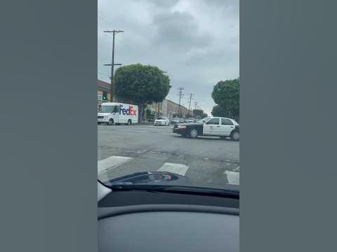 LAPD responding code 3; police in Los Angeles - YouTube
