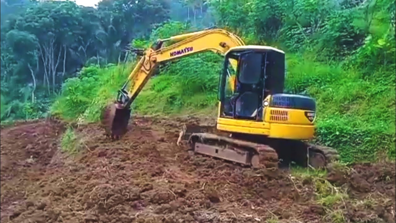 Pengolahan Lahan Mengunakan Excavator Mini Beko Komatsu PC75US Alat ...