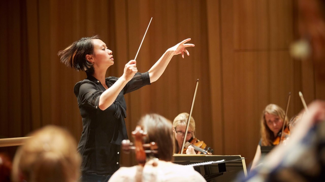 It starts here: Tianyi Lu | Conductor - YouTube
