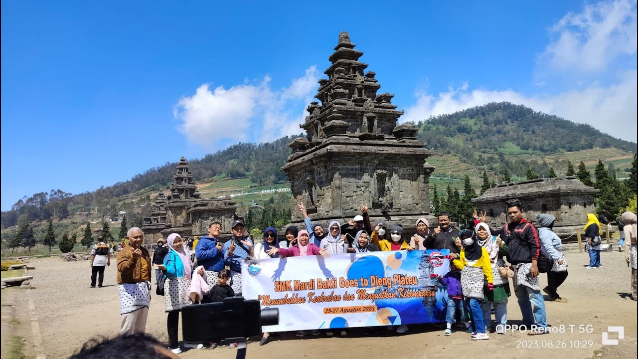 Family Gathering goes to Dieng Plateu - YouTube