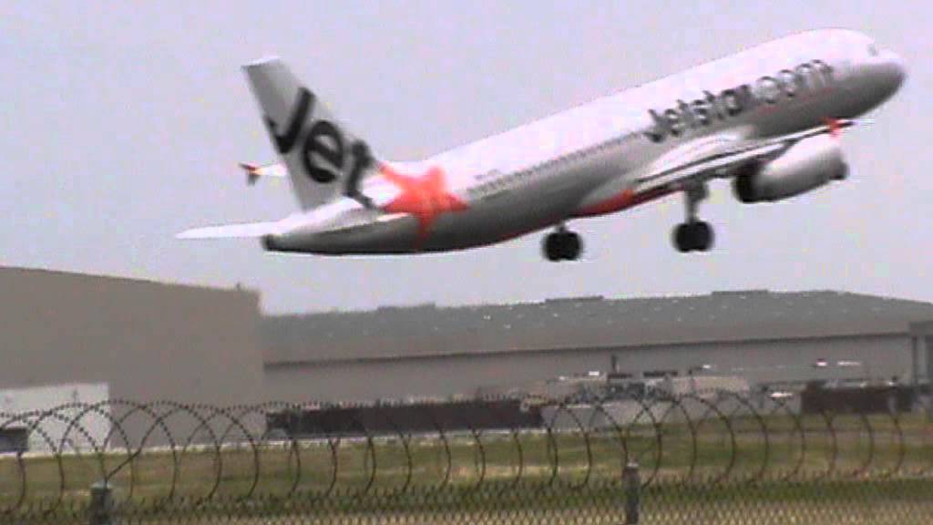 Jetstar A320 Black Titles Takeoff - YouTube