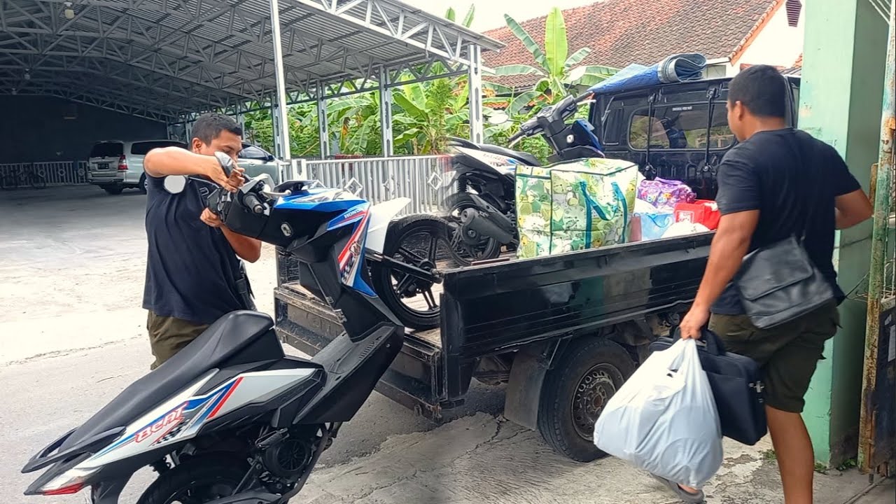 Proses Angkut Motor dan Barang Kost Yogyakarta Sukoharjo. Jasa Angkut ...