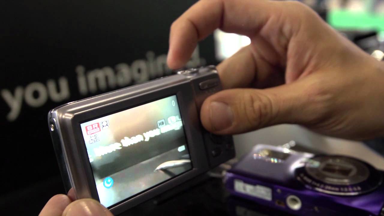 FujiFilm Finepix JZ100 - Marcopolo Expert @ Photoshow 2012 - YouTube