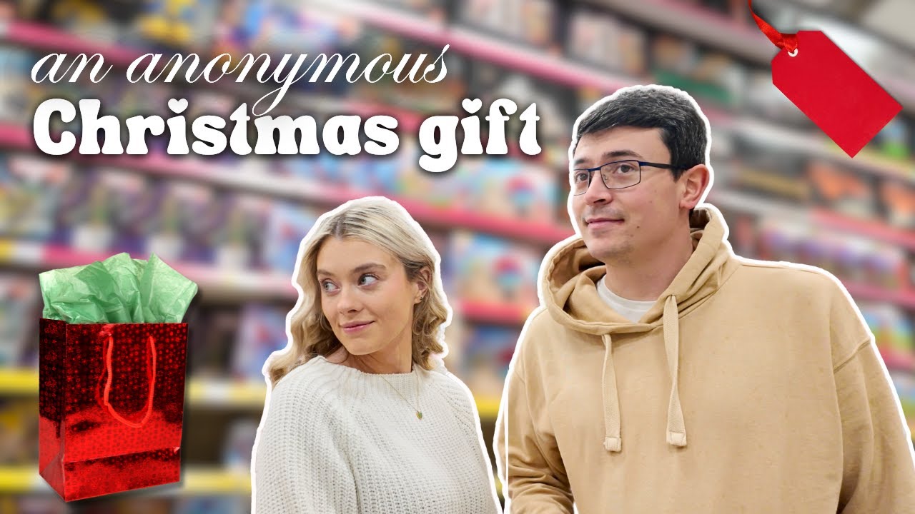 Giving Christmas Gifts to Strangers 🎁 - YouTube
