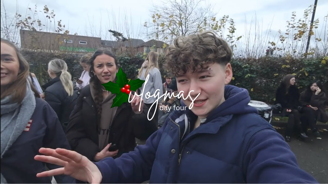 VLOGMAS DAY FIVE!! still college 🏫 - YouTube