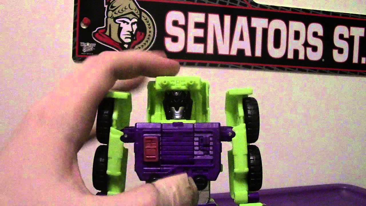 Generations Combiner Wars MixMaster - YouTube