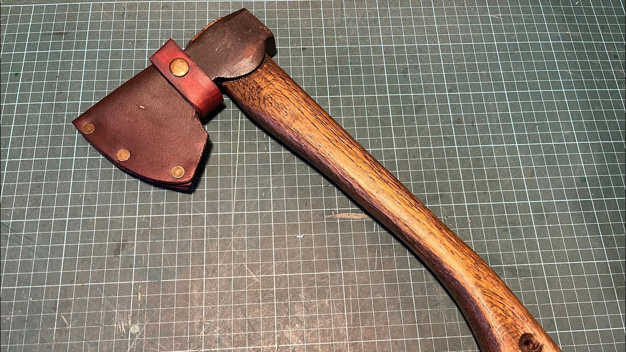 DIY Bushcraft Hatchet Leather Sheath - YouTube