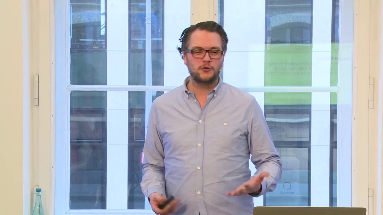 Christian Hanke speaks at Digital Innovators' Summit 2017 - YouTube