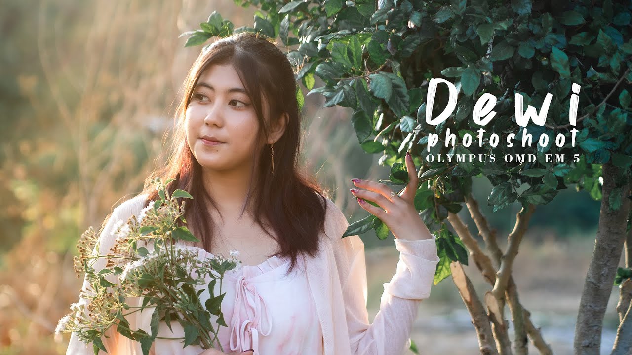[PORTRAIT VIDEO] DEWI NGALAS OMD EM5 - YouTube