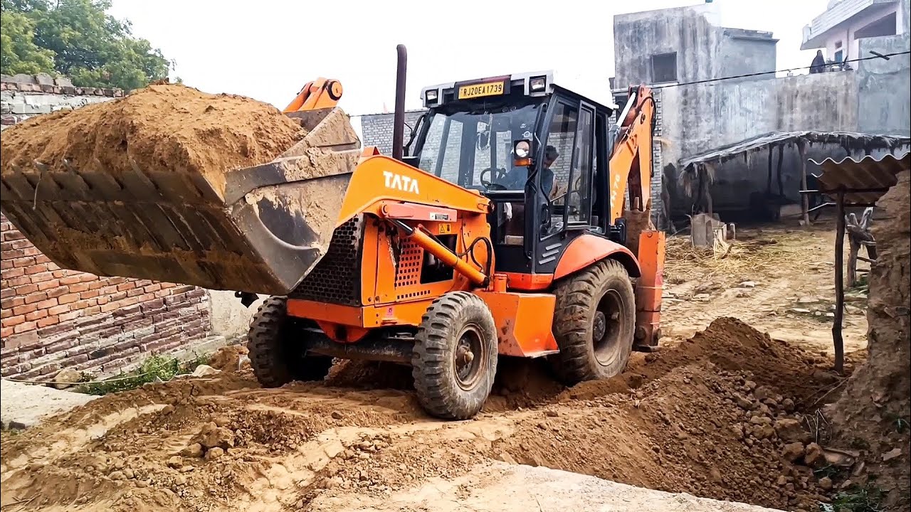 Tata machine loader work mitti | मकान में मिट्टी भराई कार्य | Tata JCB ...