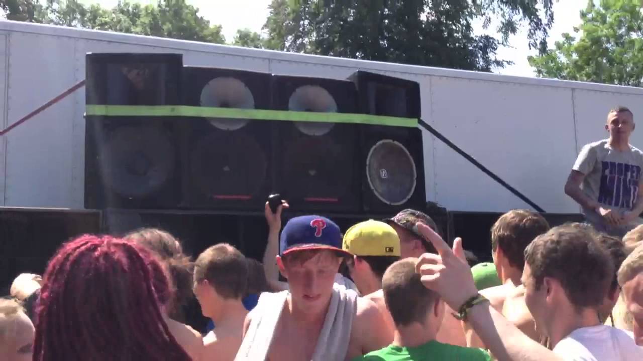 Bedfordshire Collective party - 06/07/13 - Ivinghoe Beacon - YouTube