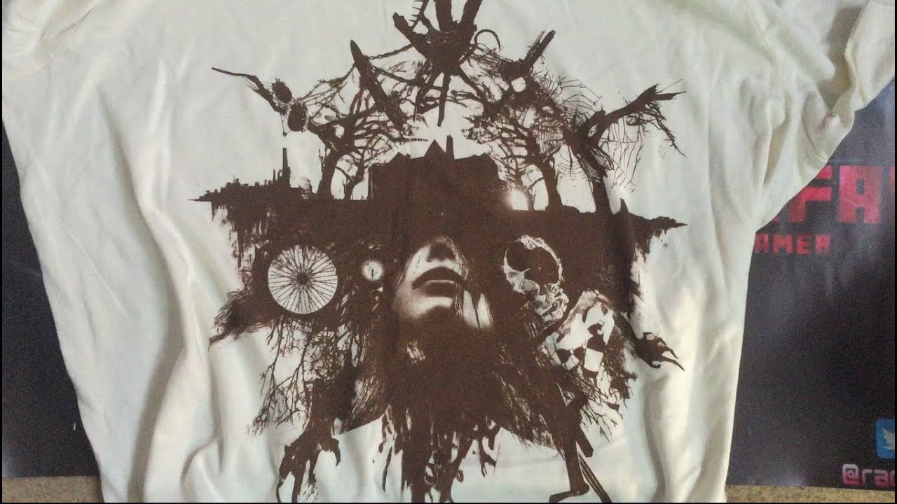 Resident Evil 7 E3 2016 T Shirt Parcel Opening 09/09/16 - YouTube