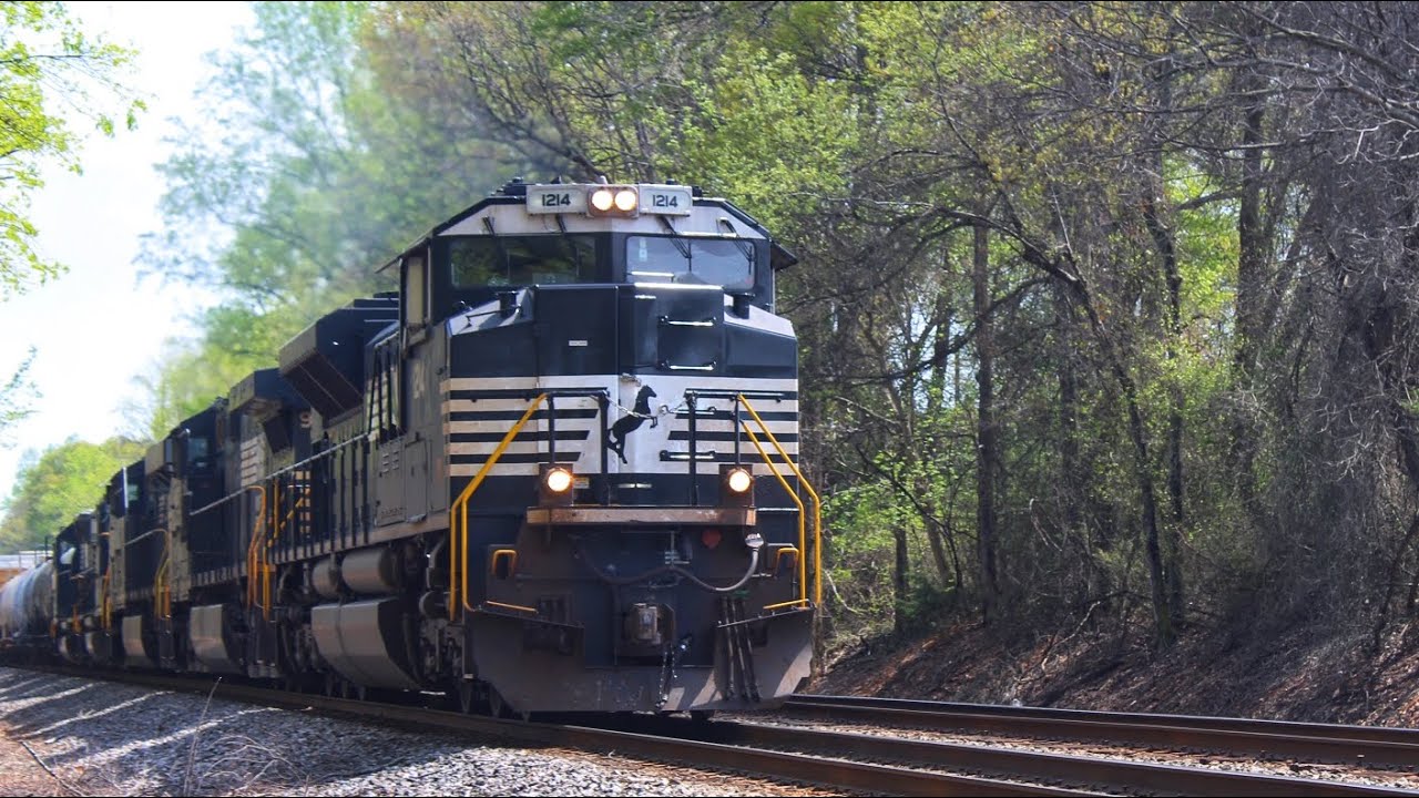 April 6 2022: NS 153 meets NS 18d Arcadia - YouTube