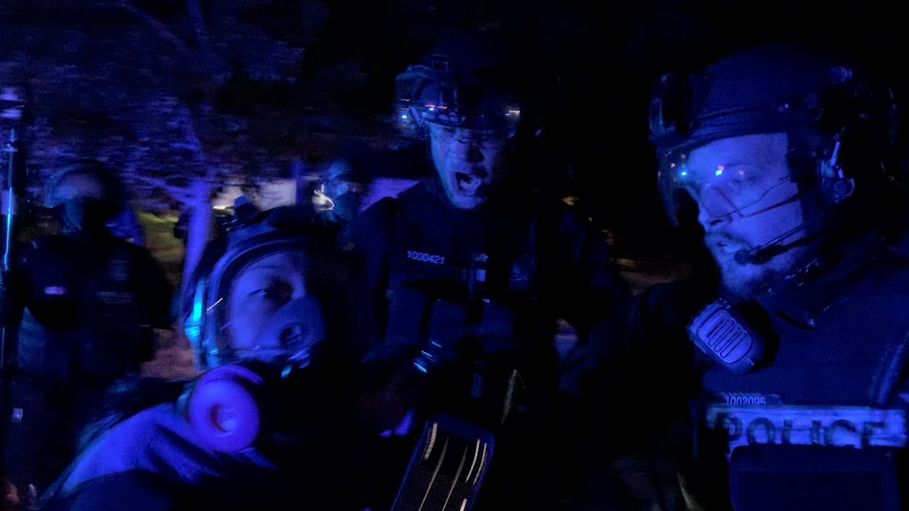 PPB arrest ACLU legal observer (Aug. 9, 2020) - YouTube