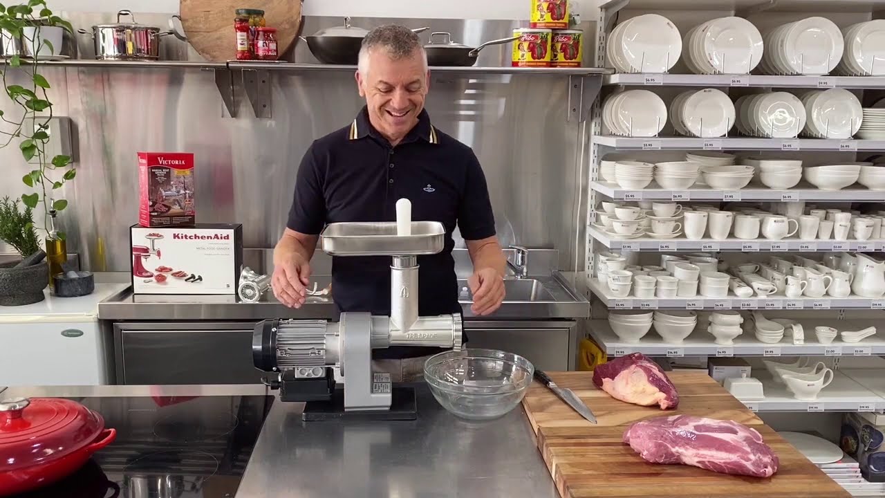 How to Mince Meat with Chef Chris Murphy 🥩 - YouTube