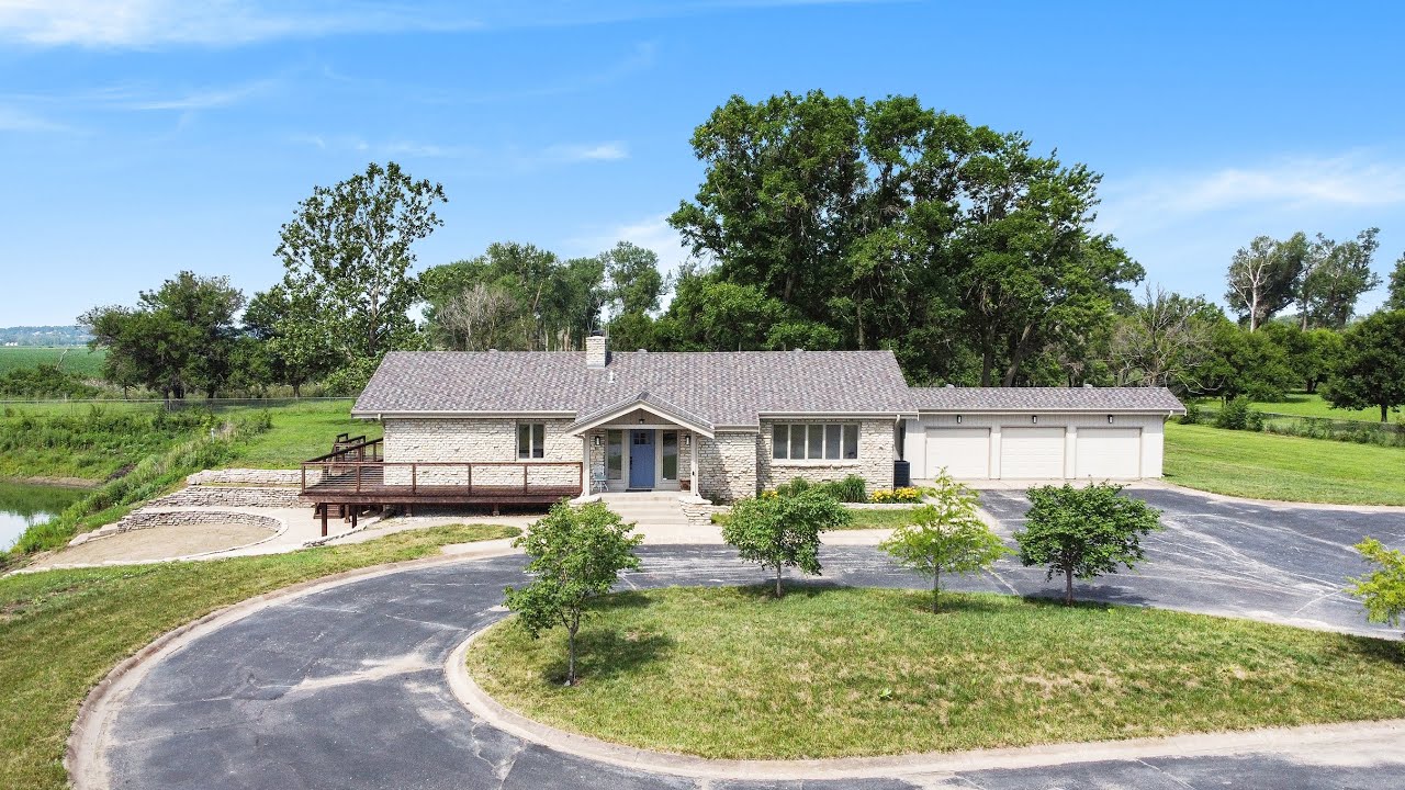 14482 Jet Ln Walkthrough Video - YouTube