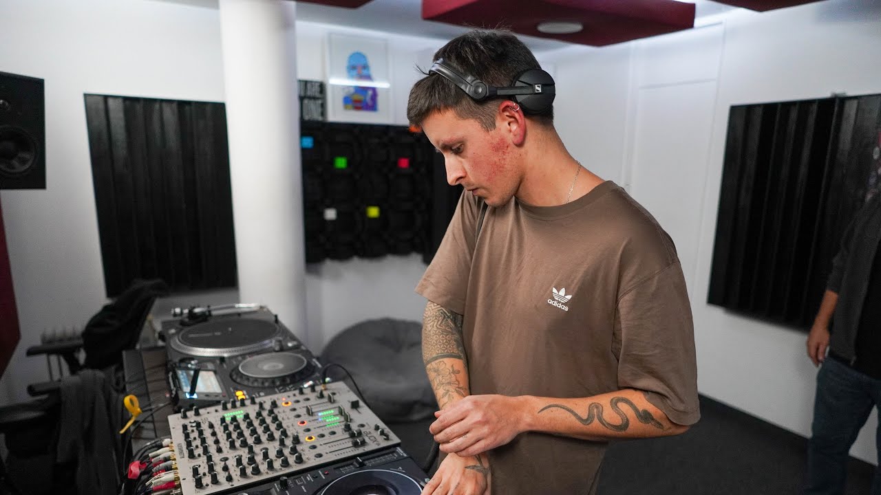 Bala Guest Sessions #55 - Der.ie (Minimal, Micro House, Dub, House ...
