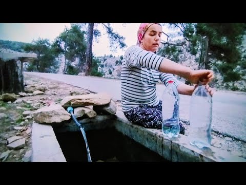 TRT BELGESEL ESME ANNEMLE ÇEŞME SUYUNA GİTTİK 😊😊