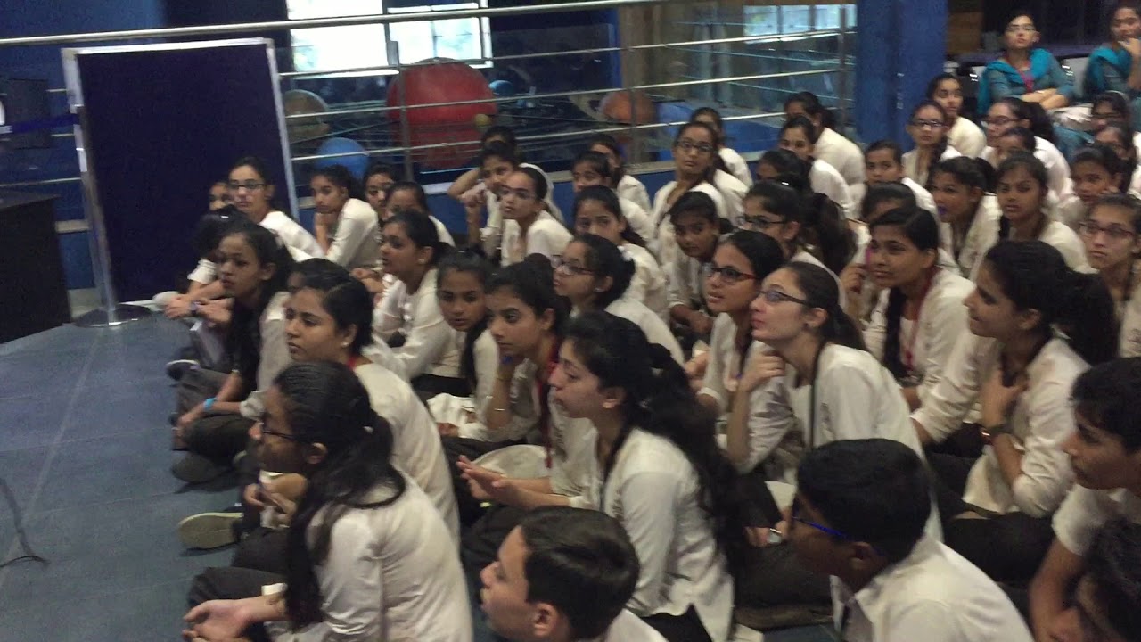 Shri L.G.Haria School - Jamnagar - YouTube