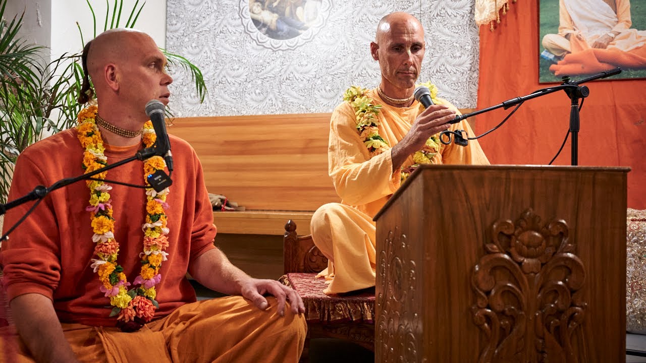 Swami Bhakti Ánanda Tírtha, Proč duše v hmotě trpí. - YouTube