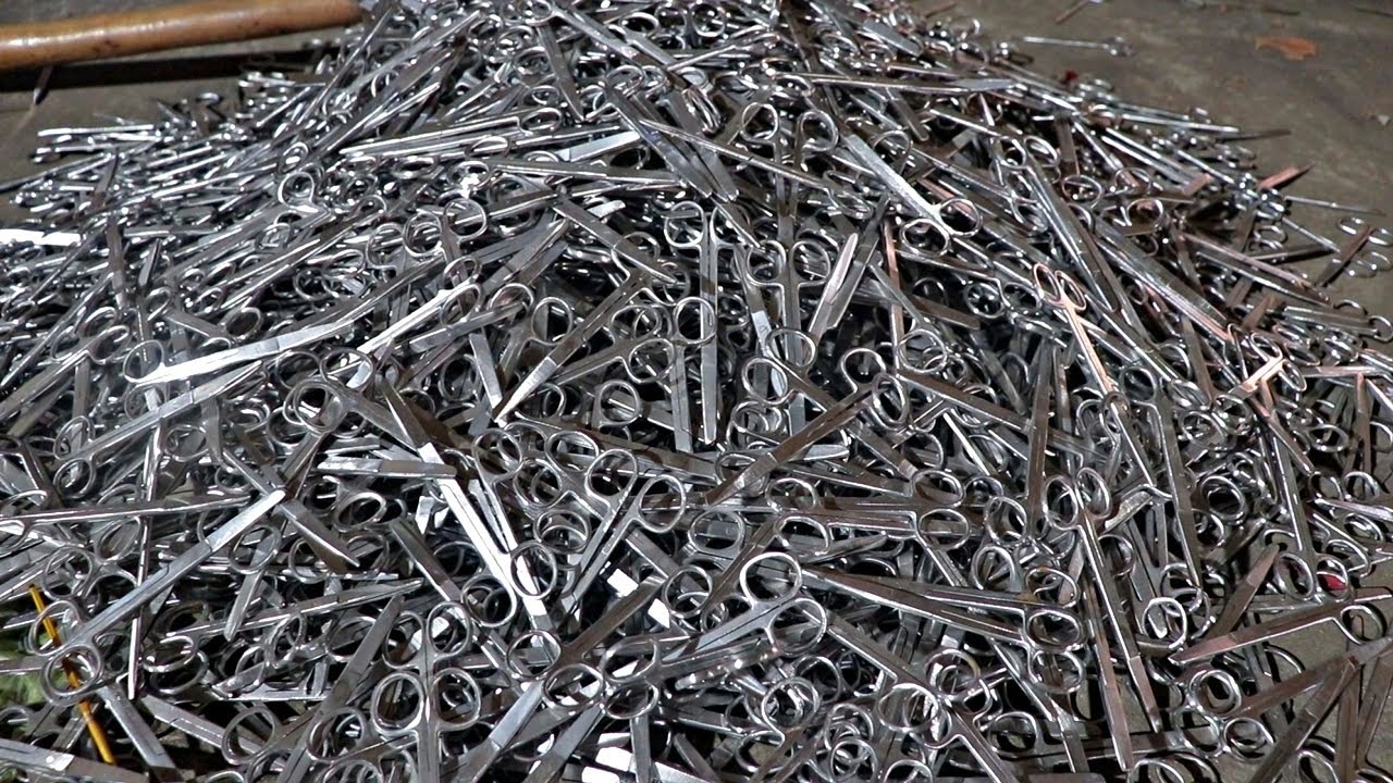 Mass production process of Long-Lasting Surgical Scissors In Factory ...